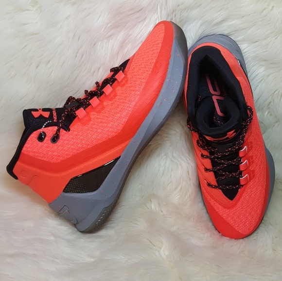 Under Armour | Shoes | New Under Armour Curry 3 Basketball | Poshmark